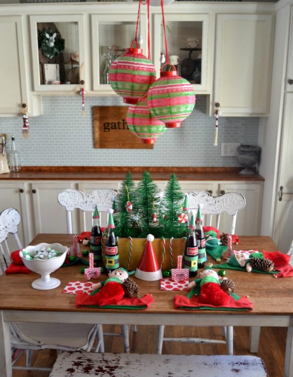 Elf Decorations For An Elf Christmas Party For Any Age!