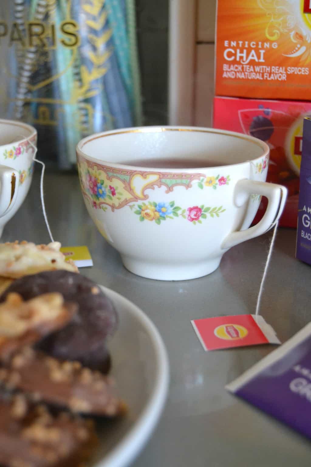 How To Set Up An Easy Tea Bar For Your Next Brunch Or Gathering