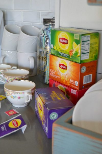 How To Set Up An Easy Tea Bar For Your Next Brunch Or Gathering