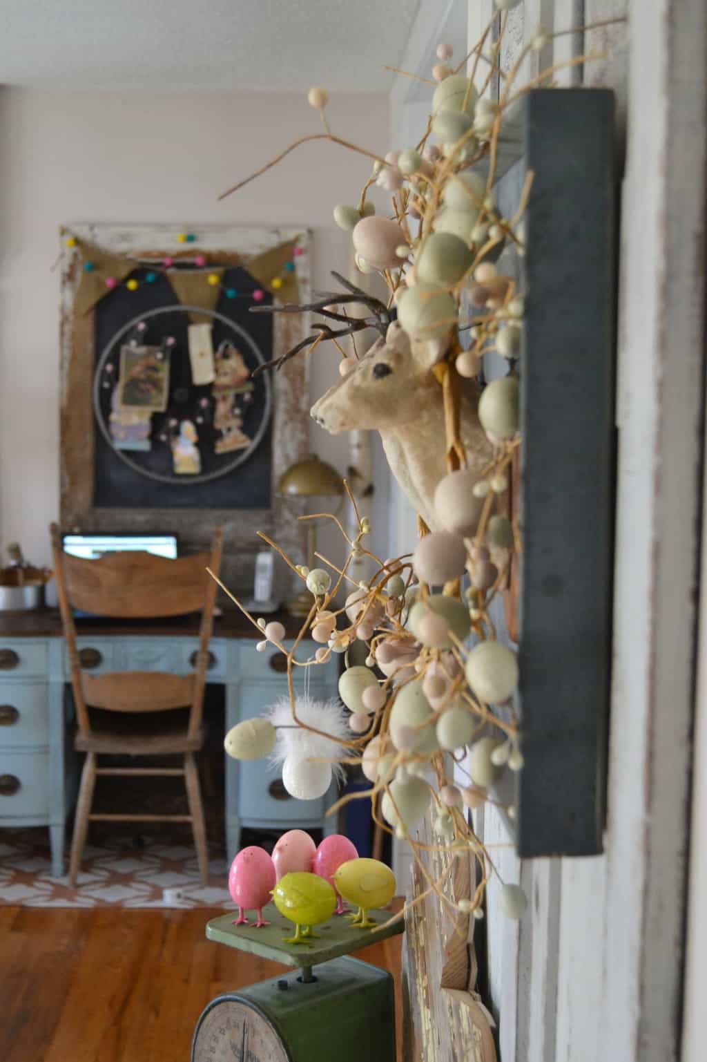 This Spring Home Tour Adds Simple Touches To Welcome The Season