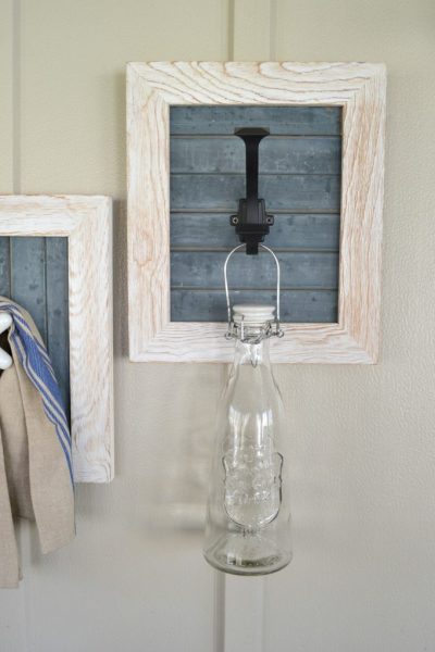 DIY Decorative Hooks That Can Be Used In Many Rooms In Your Home.