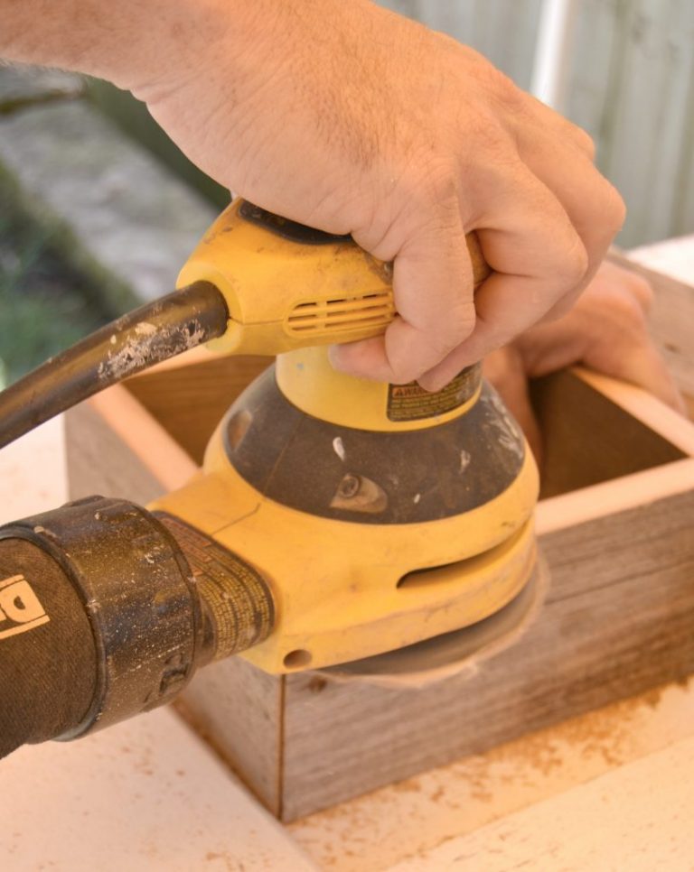 How To Make A Wooden Box From Scrap Wood And A Few Tools