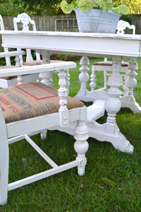 Farmhouse Dining Table Made From A Curbside Find!