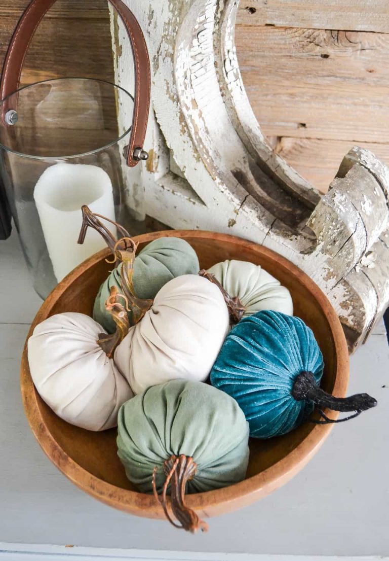 Fall Porch Decor: Mixing Fall & Football - My Creative Days