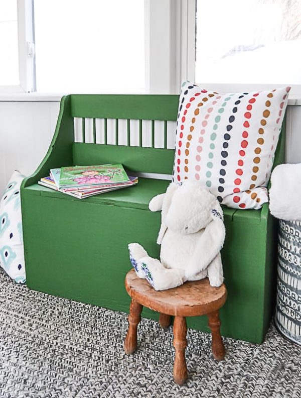 Wooden Toy Box That Will Keep Toys Put Away & Out Of Sight!