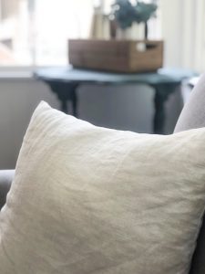 Blue Table Makeover – Easy DIY - My Creative Days