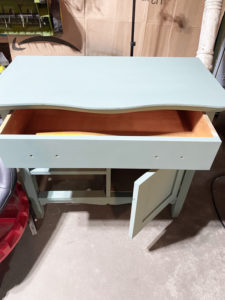 DIY Commode Makeover - My Creative Days